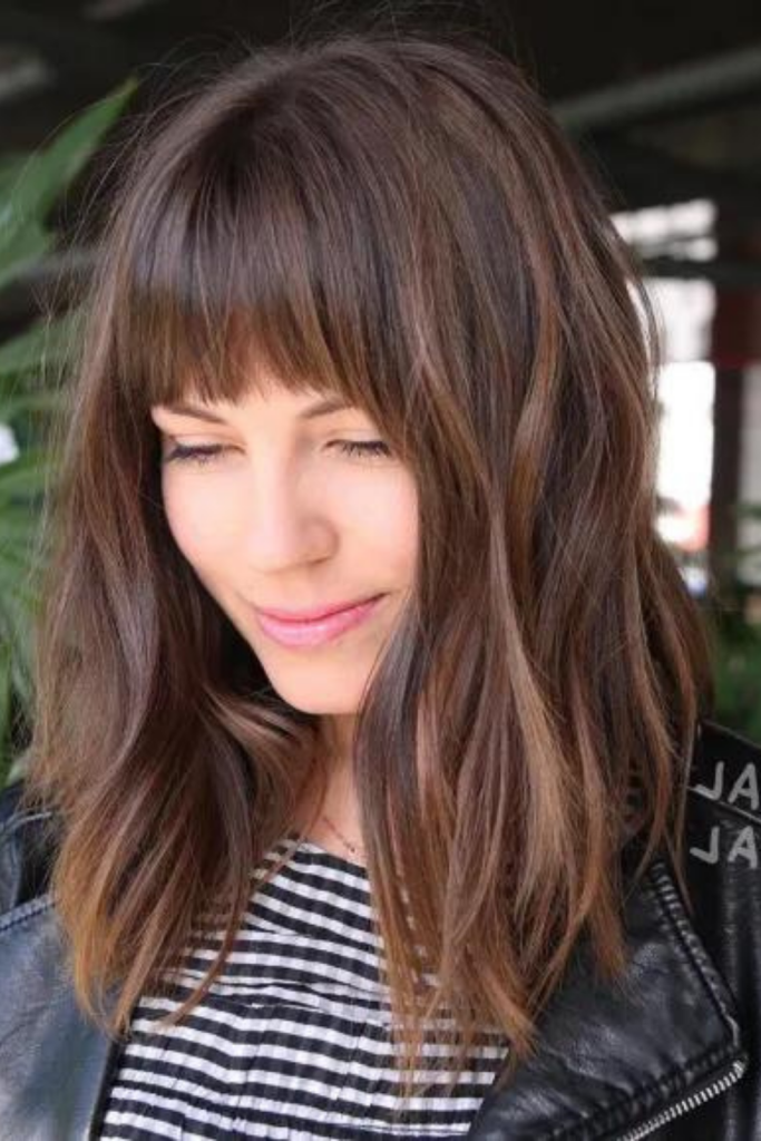 Coupe de cheveux femme mi long (dégradé, éffilé ...) ; 30 idées