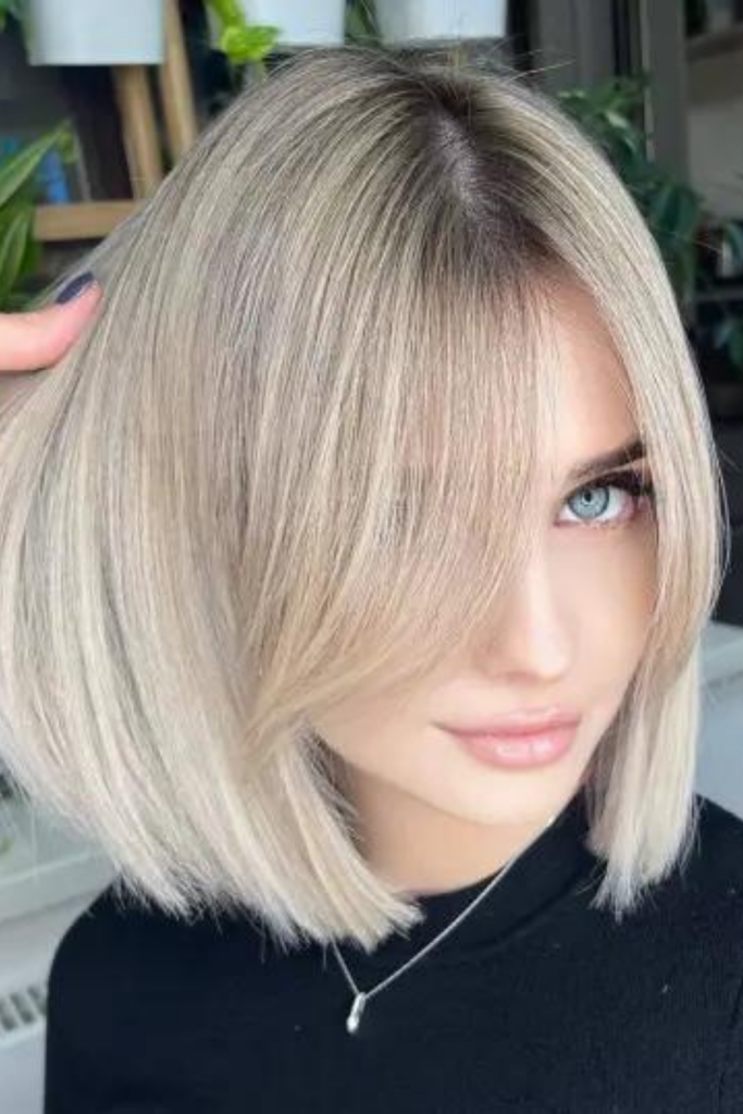 30 coupes de cheveux mi-longues tendances pour femmes 2025